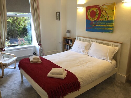 Comfortable 2-bed Garden Flat, 2 Mins From Water - Arnside