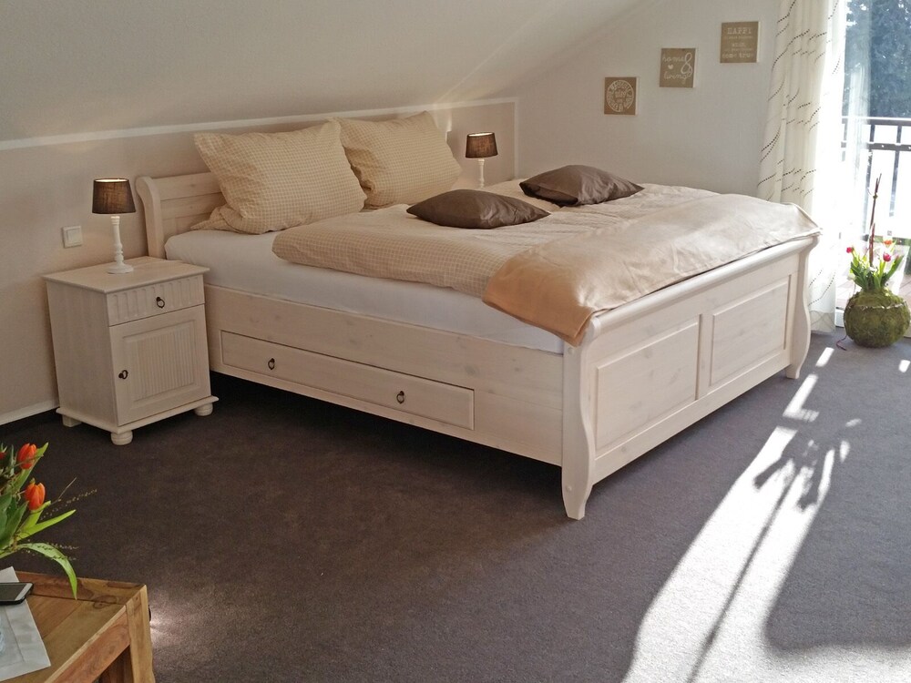 Double room lake view approx. 25sqm shower/WC - Moehnesee | Vrbo