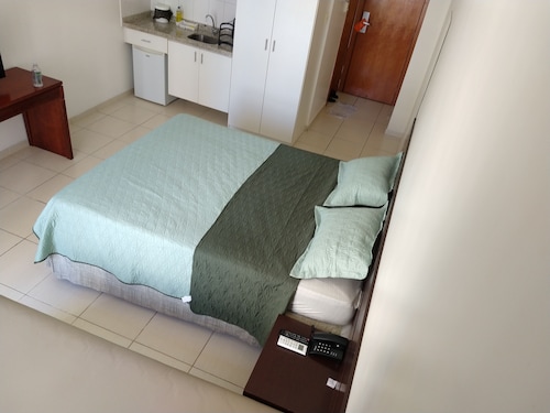 ⒉𝙏𝙤𝙥 ҒLat — óTima Noite De Sono — Bairro Nobre. - Salvador