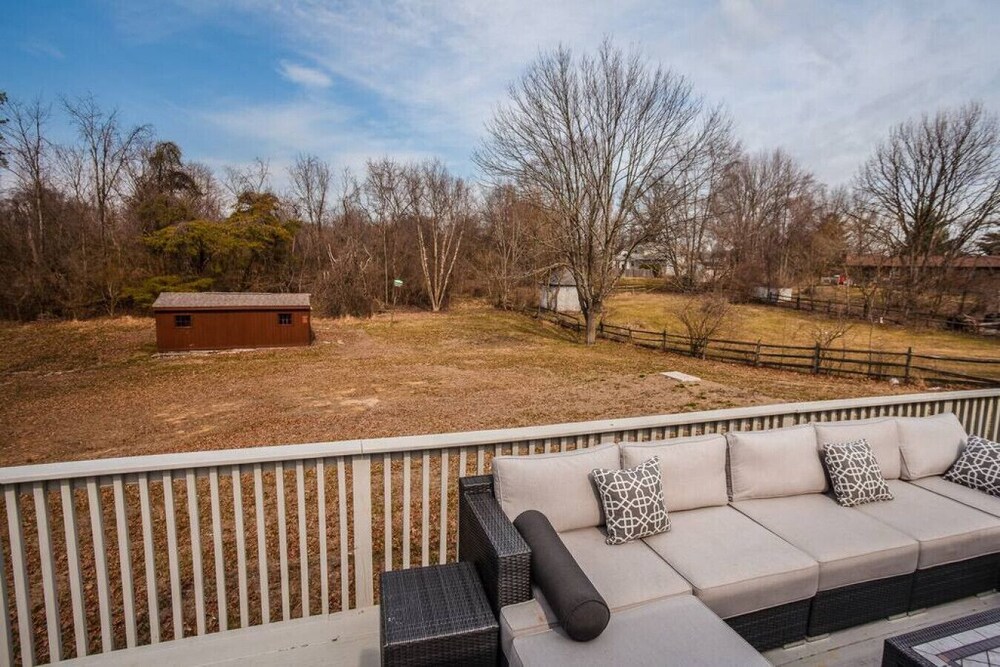 3B Ranch Big Backyard for Families & by Trails Deals & Reviews ...