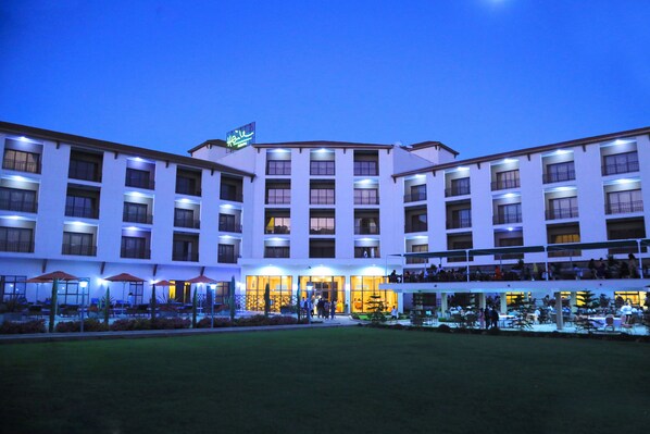 Book Haile Resort Adama in Adama | Hoteles.com