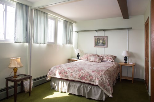 Private Apartment With A Mt. View - Monadnock State Park, Jaffrey