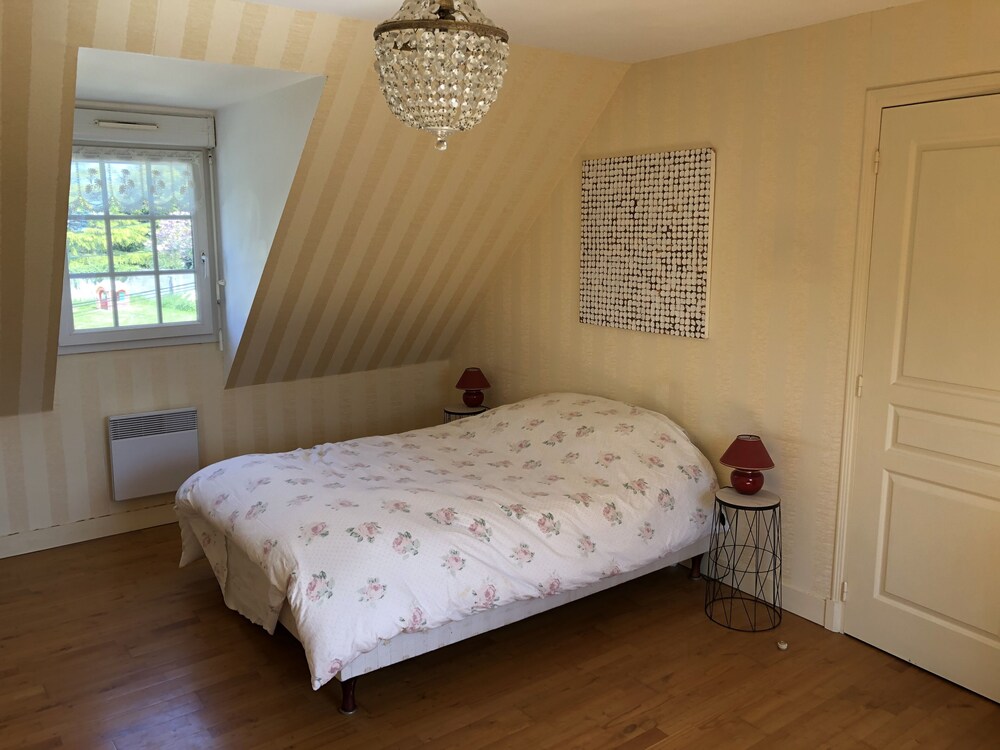 Beautiful neo-Breton house 5 minutes from the sea - Treveneuc | Vrbo