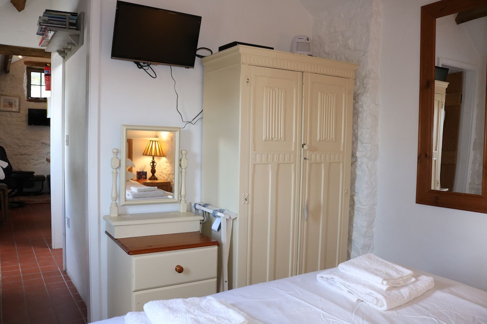 Keepers Cottage - Cosy Peak District Retreat - Sheldon | Vrbo