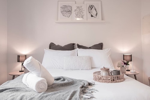 Northbridge Escape. Unpack, Relax, Enjoy - Perth