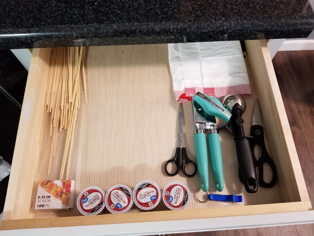 Enjoy the charm of Rush Kentucky on a quite and relax setting or go off ...