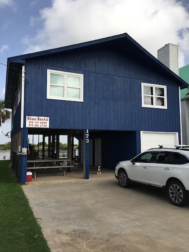 River Retreat - Matagorda, TX