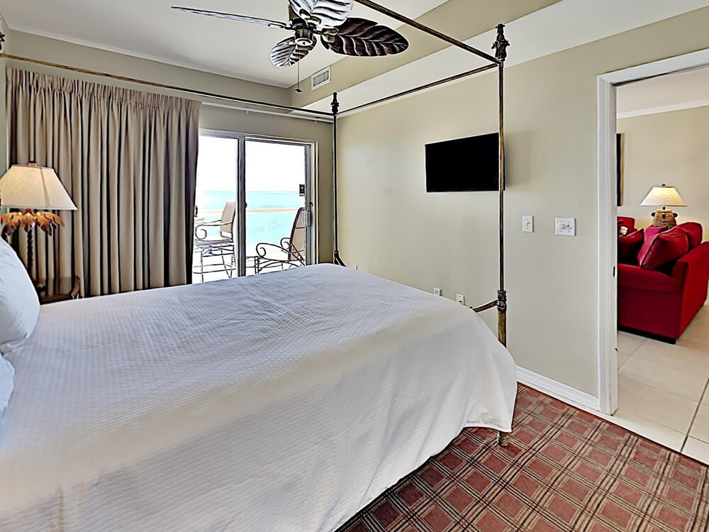 Two Bedroom Condo in Pensacola Beach – Beachfront Pool! - Pensacola ...