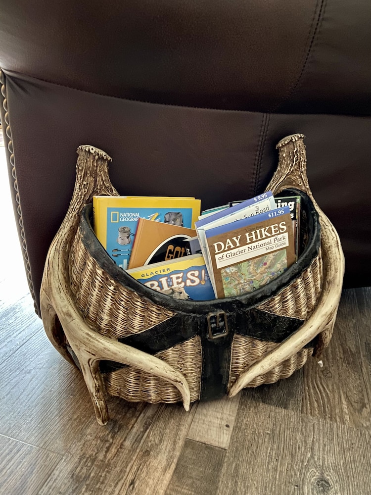 Premier Location-The Cozy West Glacier Cabin - West Glacier | Vrbo