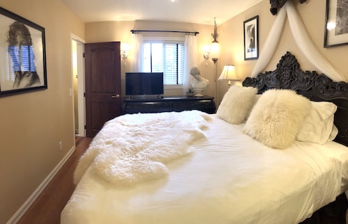 Seattle Luxury Ocean Waterfront Beach View Villa - 시애틀