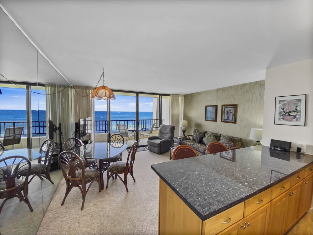 Gorgeous Oceanfront Retreat! Marvel at the Stunning Views from Sugar ...