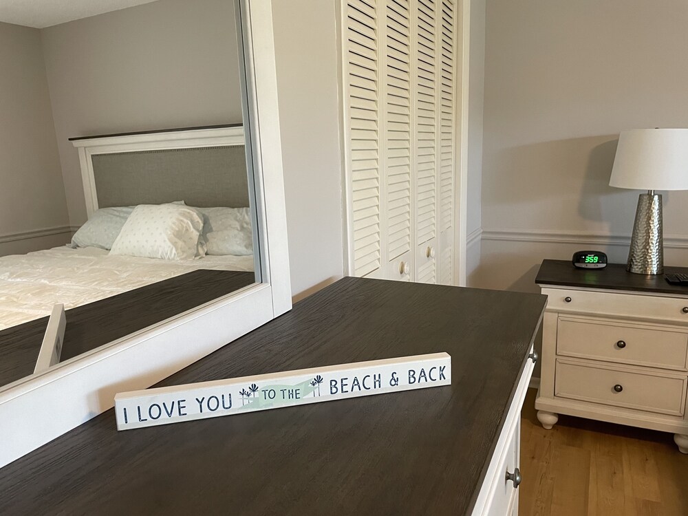 Immaculate Beach Villa with boat dock on Lemon Bay - Manasota Key | Vrbo