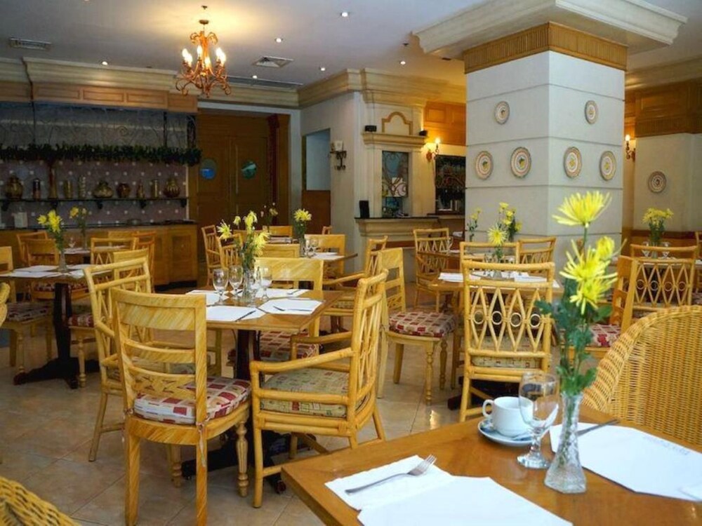 Tiara Oriental Hotel in Manila | Best Rates & Deals on Orbitz