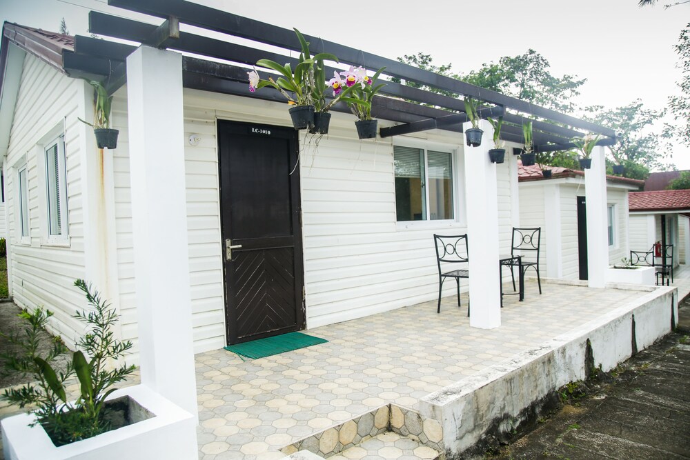 Forest Crest Nature Hotel & Resort in Nasugbu | Best Rates & Deals on ...