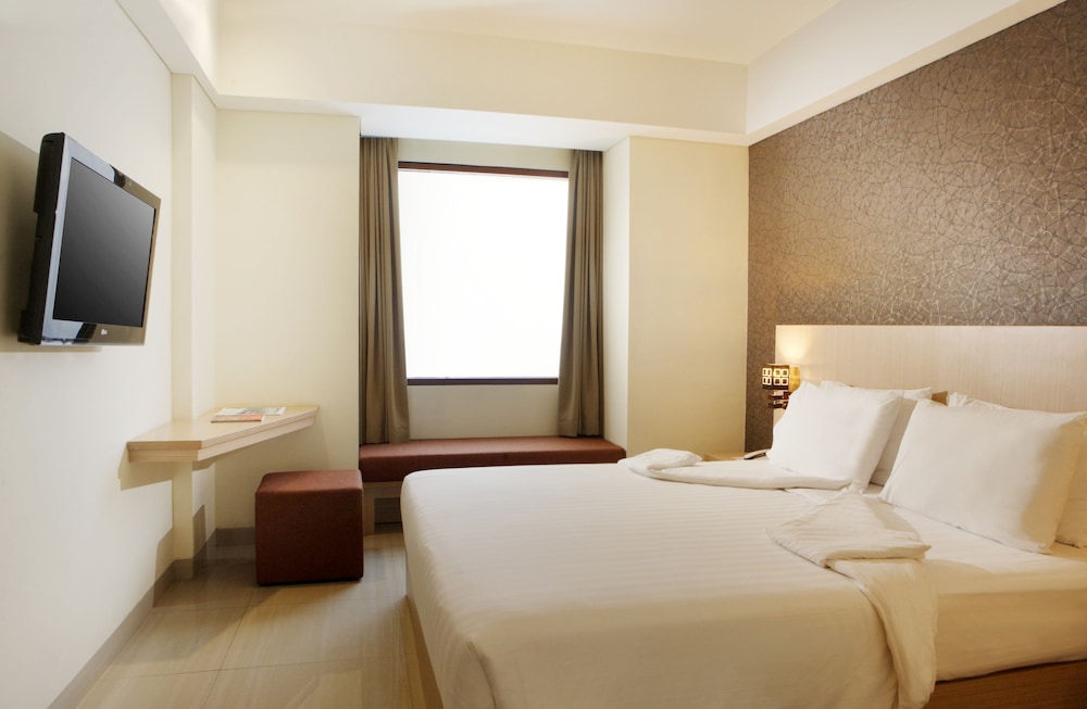 Sense Sunset Hotel Seminyak: AU$33 Deals & Reviews (Seminyak, IDN) | Wotif