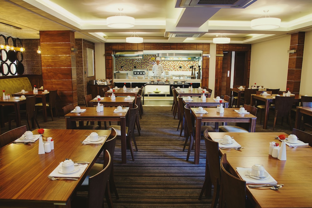 Premier Hotel Midrand: 2019 Room Prices $48, Deals & Reviews | Expedia
