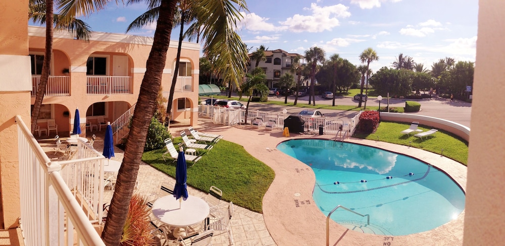 Coral Key Inn Reviews, Deals & Photos 2026 - vrbo.com