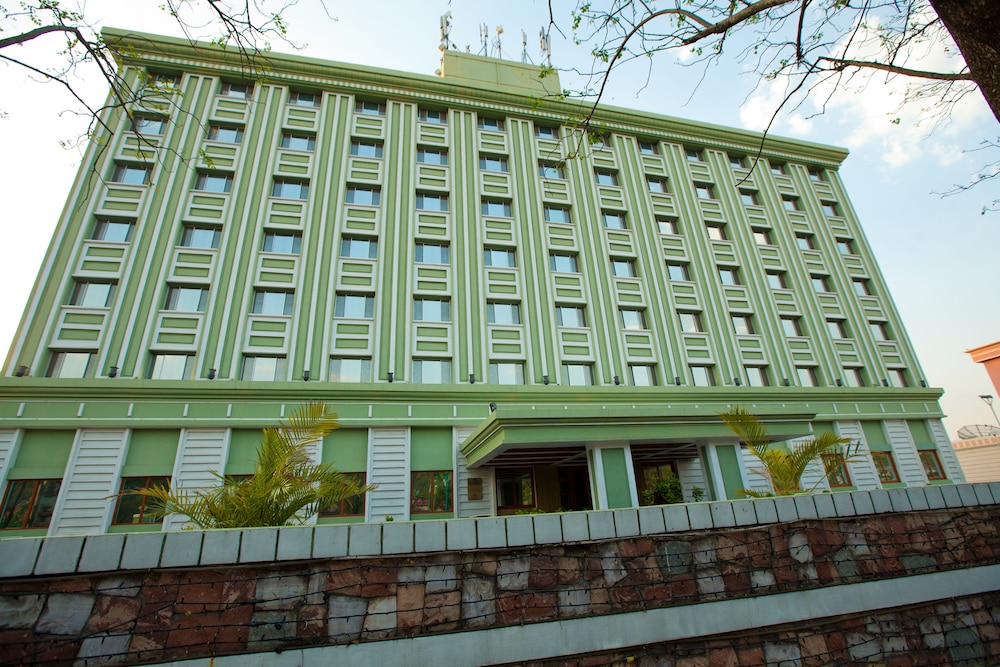 Hotel Tara in Hyderabad | Best Rates & Deals on Orbitz