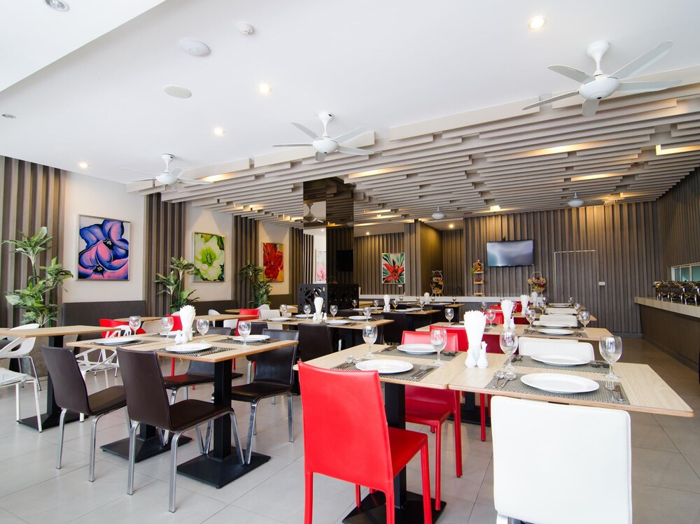 Mirage Express Patong Phuket Hotel in Patong | Best Rates & Deals on Orbitz