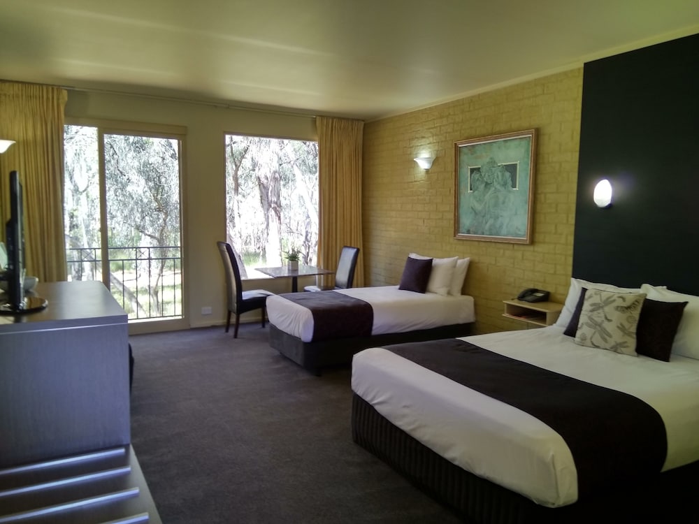 Madison Spa Motel - Adults Only Deals & Reviews (Moama, AUS) | Wotif