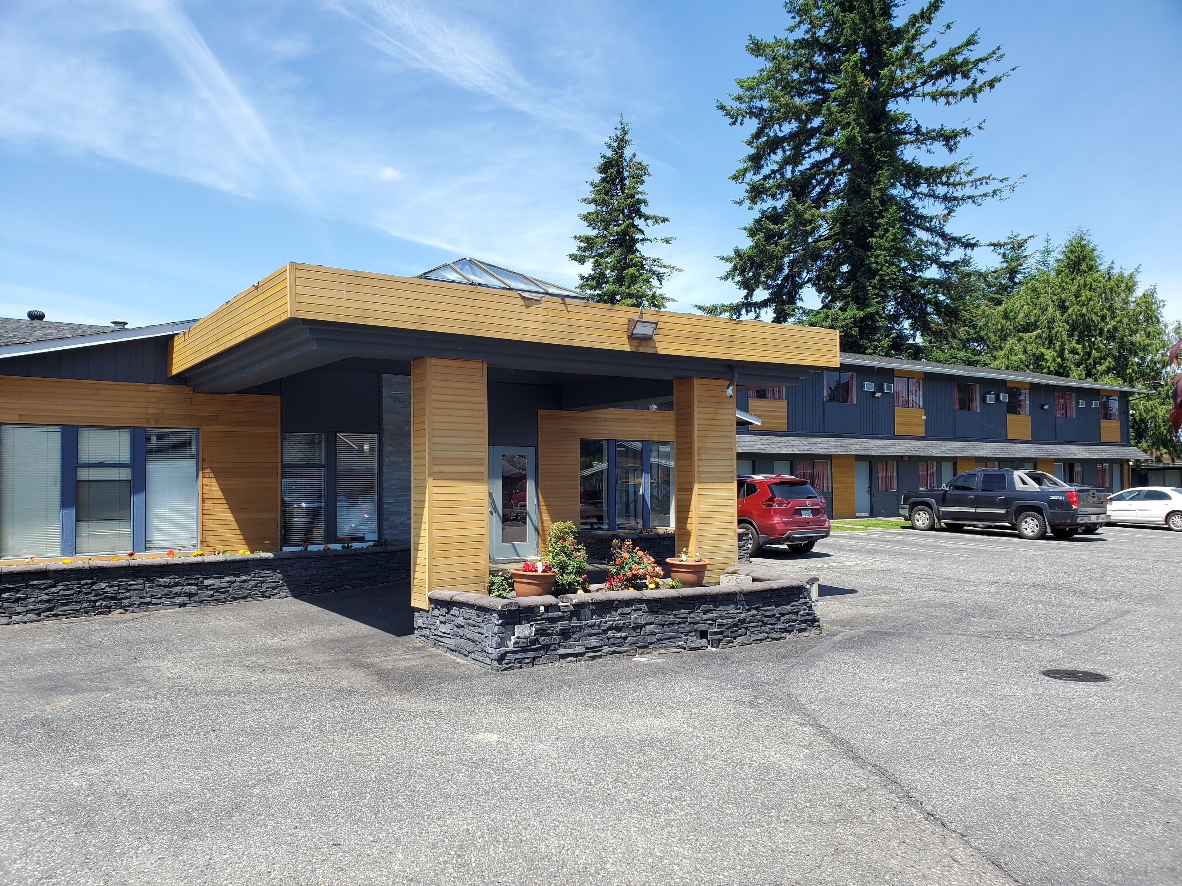 Alpine Inn: 2021 Pictures, Reviews, Prices & Deals | Expedia.ca