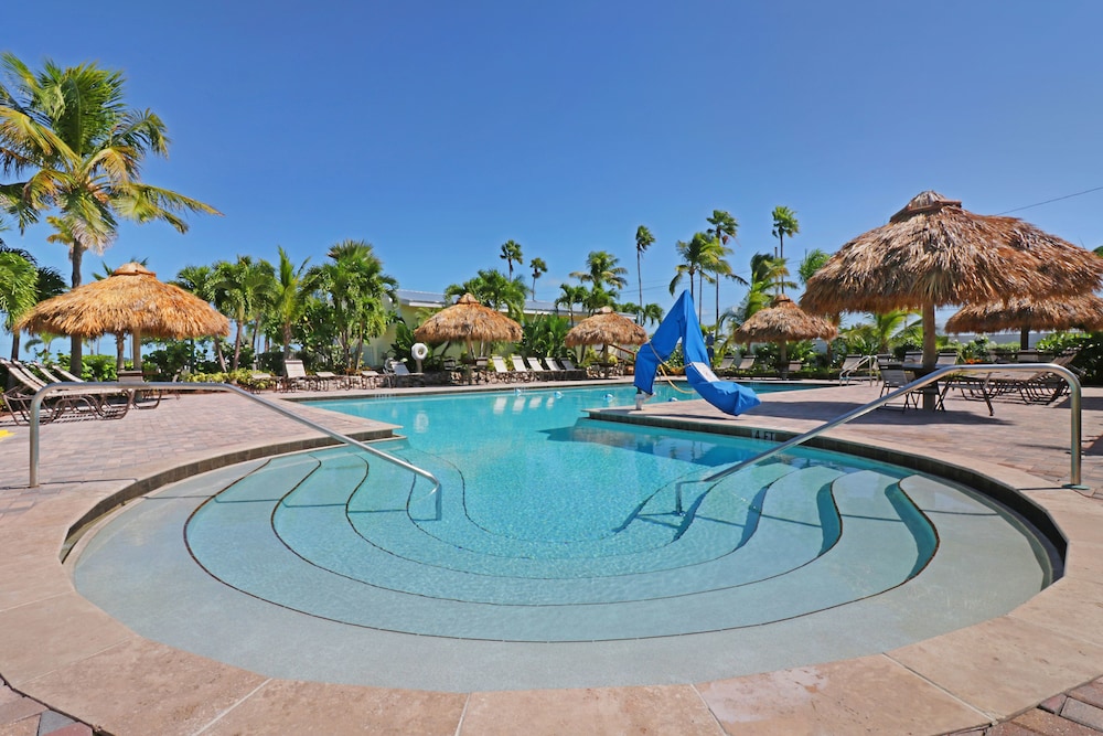 Sunshine Key RV Resort & Marina in Big Pine Key | Best Rates & Deals on ...