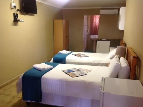 Sand River Resort: Deals & Reviews (Musina, ZAF) | Wotif