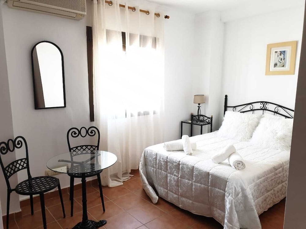 Marbella Village Reviews, Deals & Photos 2026 - Vrbo