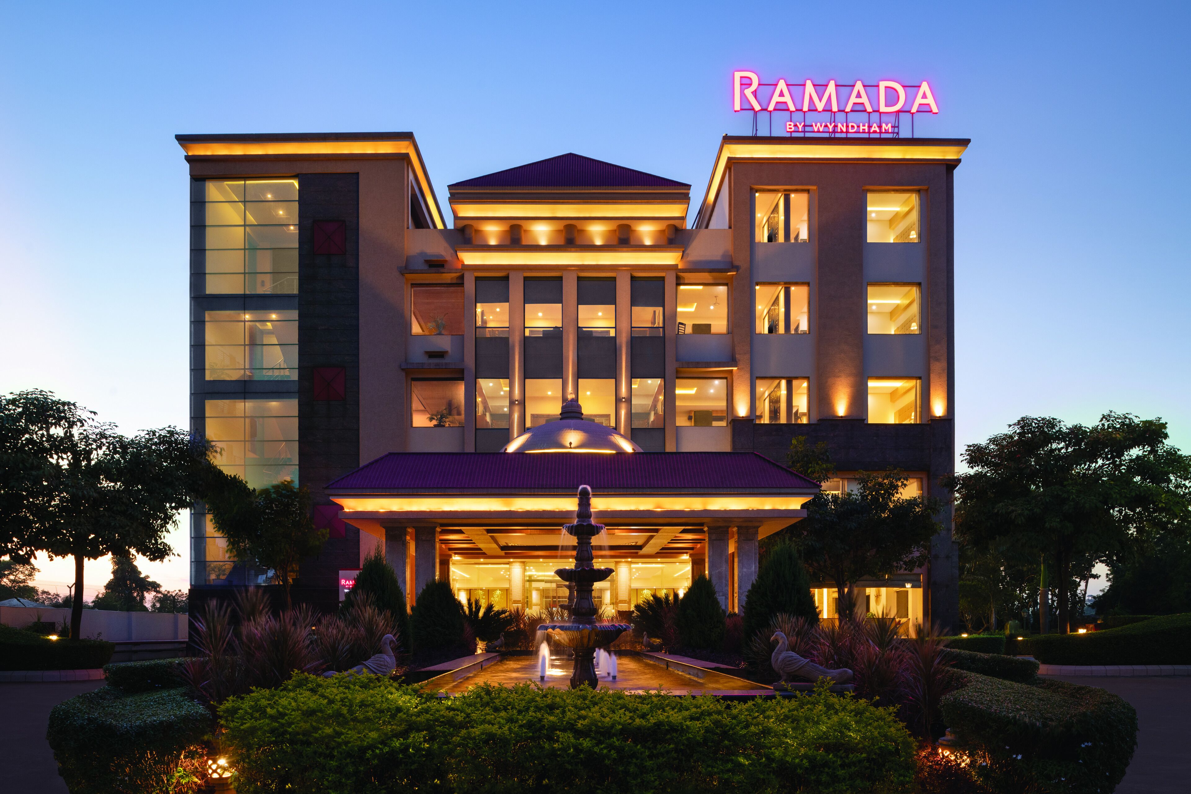Radisson Hotel Varanasi (Varanasi) – 2022 Updated Prices | Expedia.co.uk