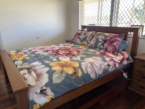 O’flynn House Located In Beaudesert - Scenic Rim - Gleneagle