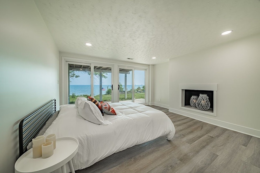 Private Beachfront Escape - Beautiful Lake House - Ashtabula County | Vrbo