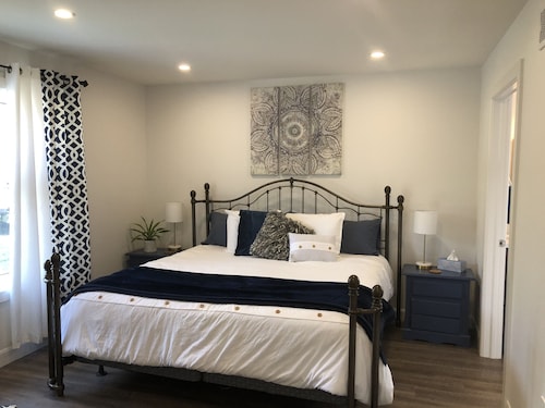 Cozy Serenity: Alohawell—new Lake Cottage Escape - Goderich