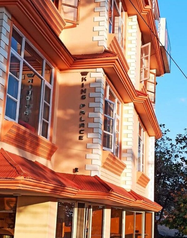 Goroomgo Hotel King Palace Shimla à Shimla () | Hotels.com