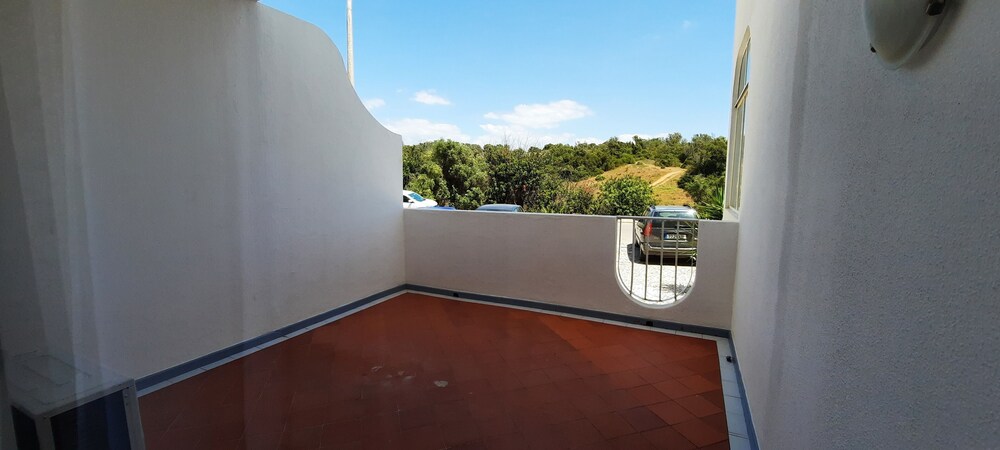 Quiet apartment T1 Albufeira 002 - Montechoro | Vrbo