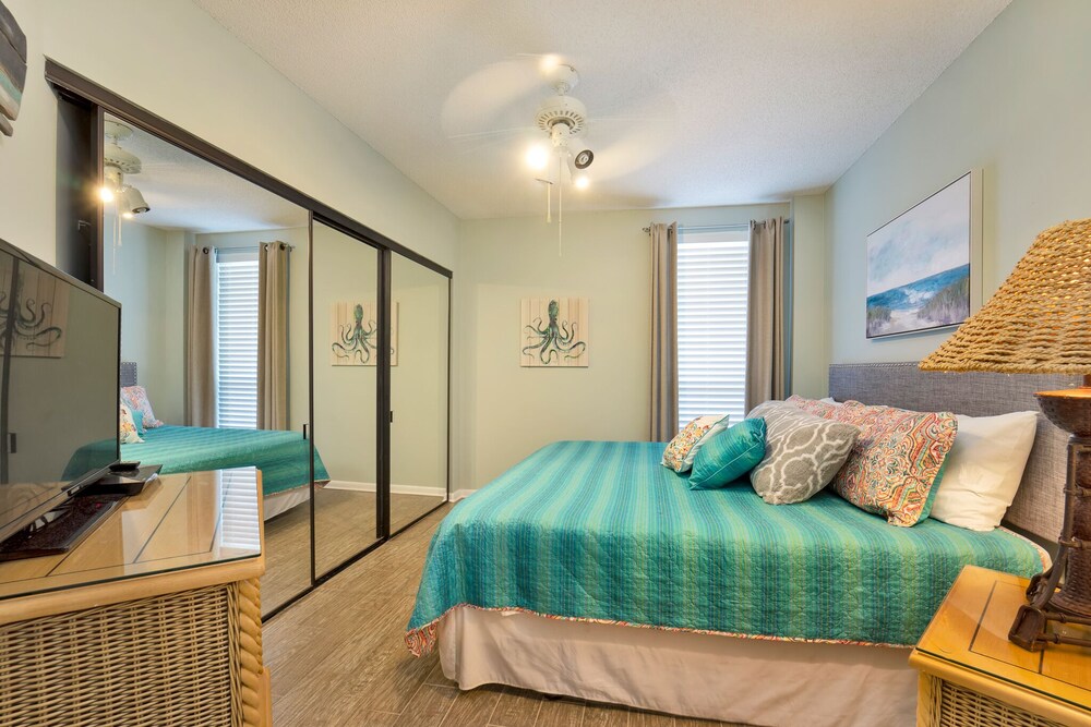 3 Bedroom Gulf Front - Book Now! - Orange Beach | Vrbo