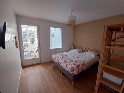 Petite Villa Refaite à Neuf Idéalement Placée - Royan