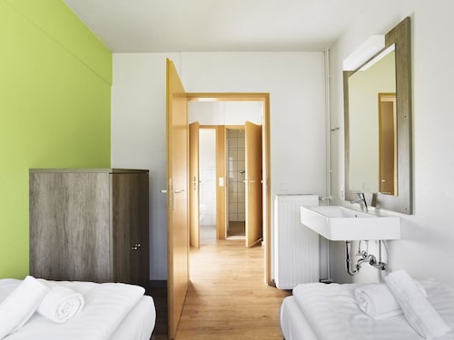 50 M² Bungalow ∙ 2 Schlafzimmer ∙ 4 Gäste - Leiwen