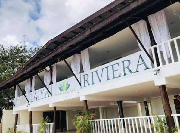 Book Laiya Riviera Resort and Spa by Cocotel in San Juan | Hoteles.com