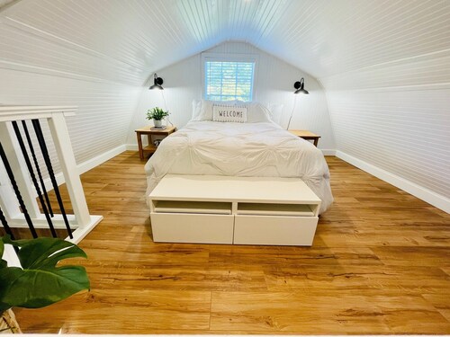 Cottage On Lake Allatoona With Private Dock! - Acworth, GA