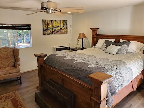 ° The Alpine Getaway At The Twin Peaks Lodge ° - San Bernardino, CA