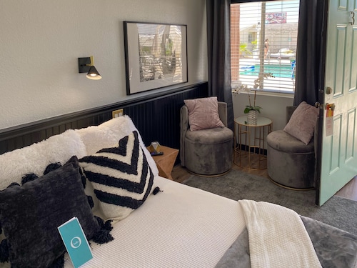 The O Spa + Resort Rm 04 | Hot Mineral Spring Pools, Cannabis + Pet Friendly. - California