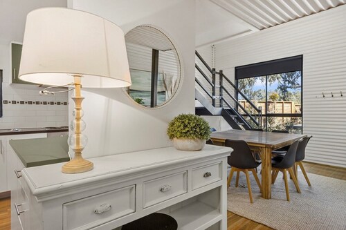 Stylish 3 Bedroom Cottage With Outdoor Spa & Sauna - Cowes