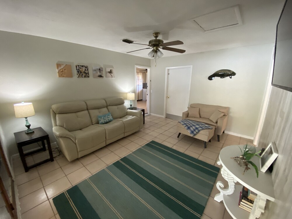 Vacation Experience - Private Lazy River - Large Home w/Outdoor Kitchen ...