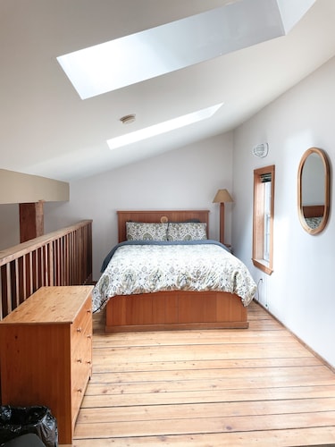 ✦Loft Beach House W/ ♨Hot Tub♨ On Terrace Beach - Ucluelet