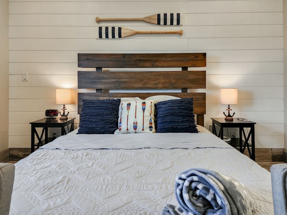 Boathouse Suite Unit #1, at Antelope Canyon and Horseshoe Bend - Page ...