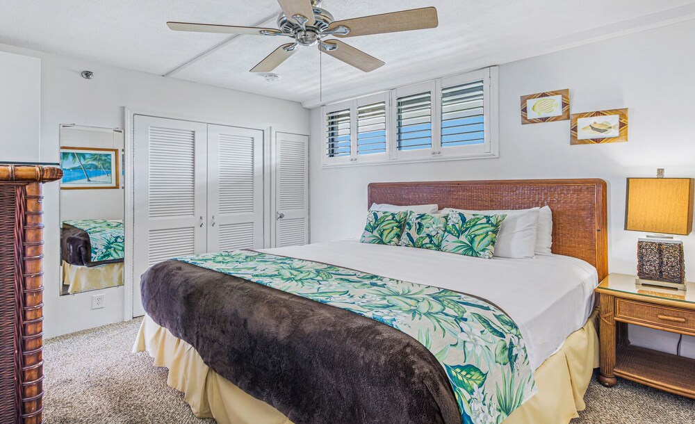 OCEANFRONT Condo with Incredible Views - Maui Kai 805 - Kaanapali | Vrbo