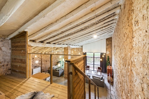 200 M² Casa ∙ 2 Habitaciones ∙ 8 Huéspedes - Fraga
