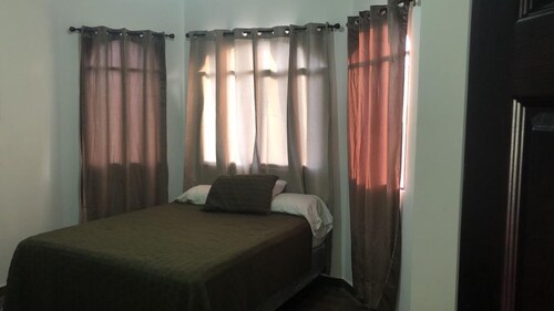 Property In San Pedro Sula Near Shopping Centers - Choloma