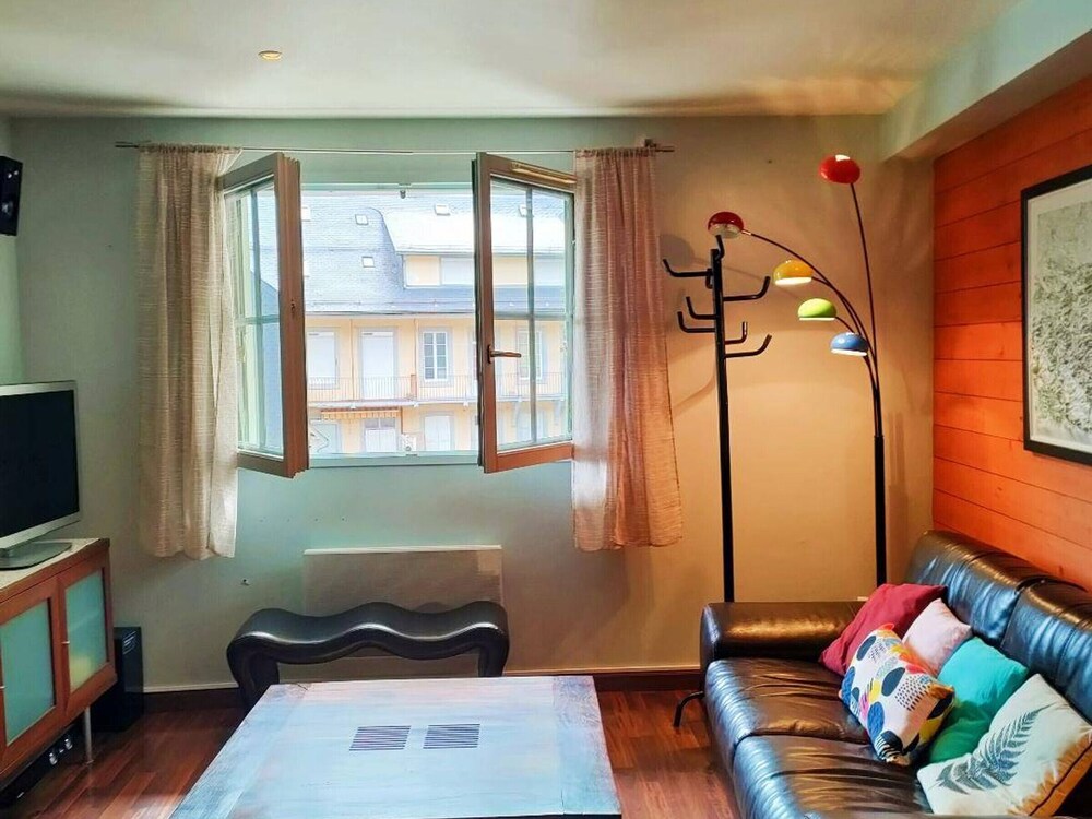 Charming 43m² Apartment in Cauterets Center, Sleeps 4 - Cauterets | Vrbo