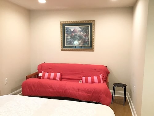 Place To Call Home/bright/spacious W Parking - Philadelphia, PA